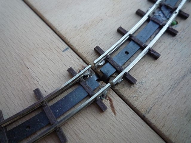 RE: Alternative: Busch H0f-Feldbahn auf Z-Gleis und Streckmetall - 2